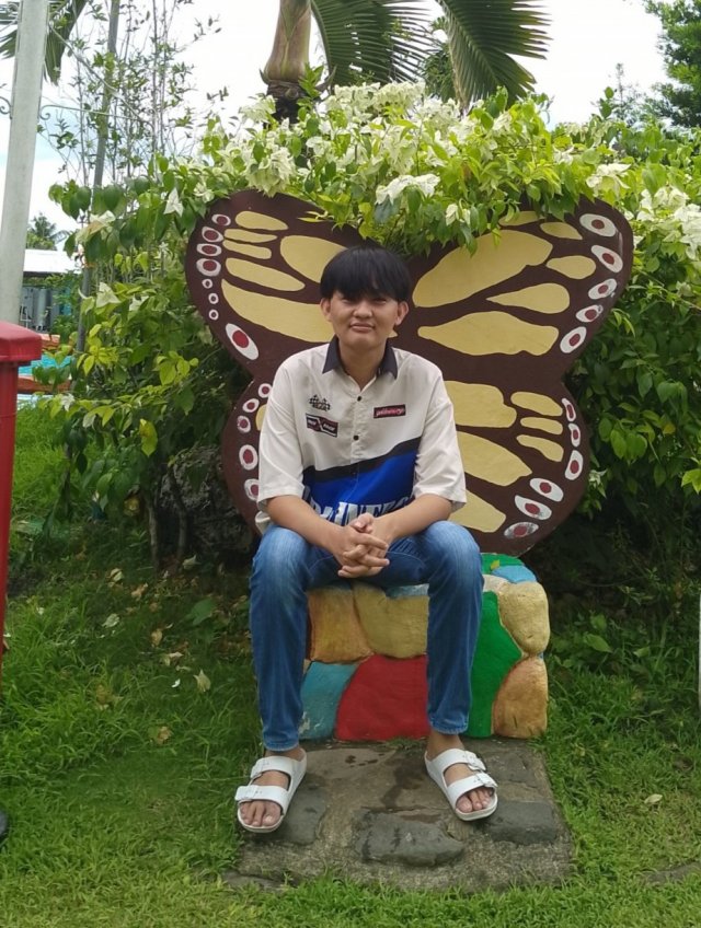 Bryan, 28, Legaspi - "GayFriendly"