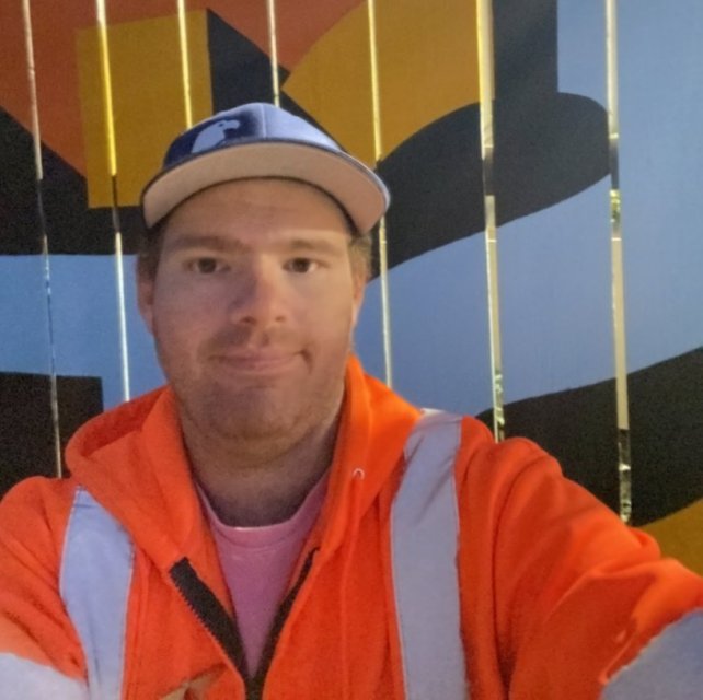 Justin, 30, Warwick - "GayFriendly"