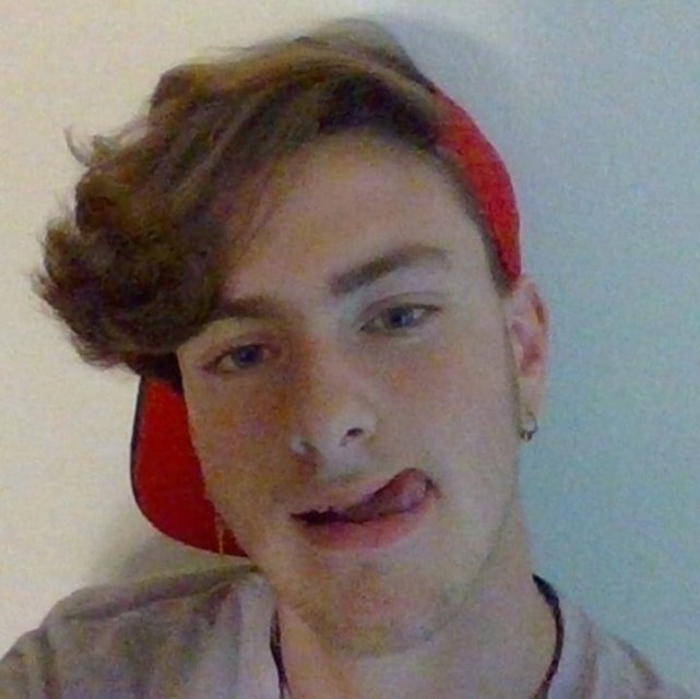 Nicholas, 20, California City - "GayFriendly"