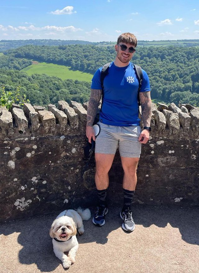 David , 32, Reston - "GayFriendly"