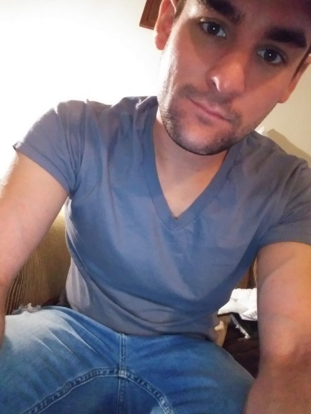 Brian, 33, Newberry - "GayFriendly"