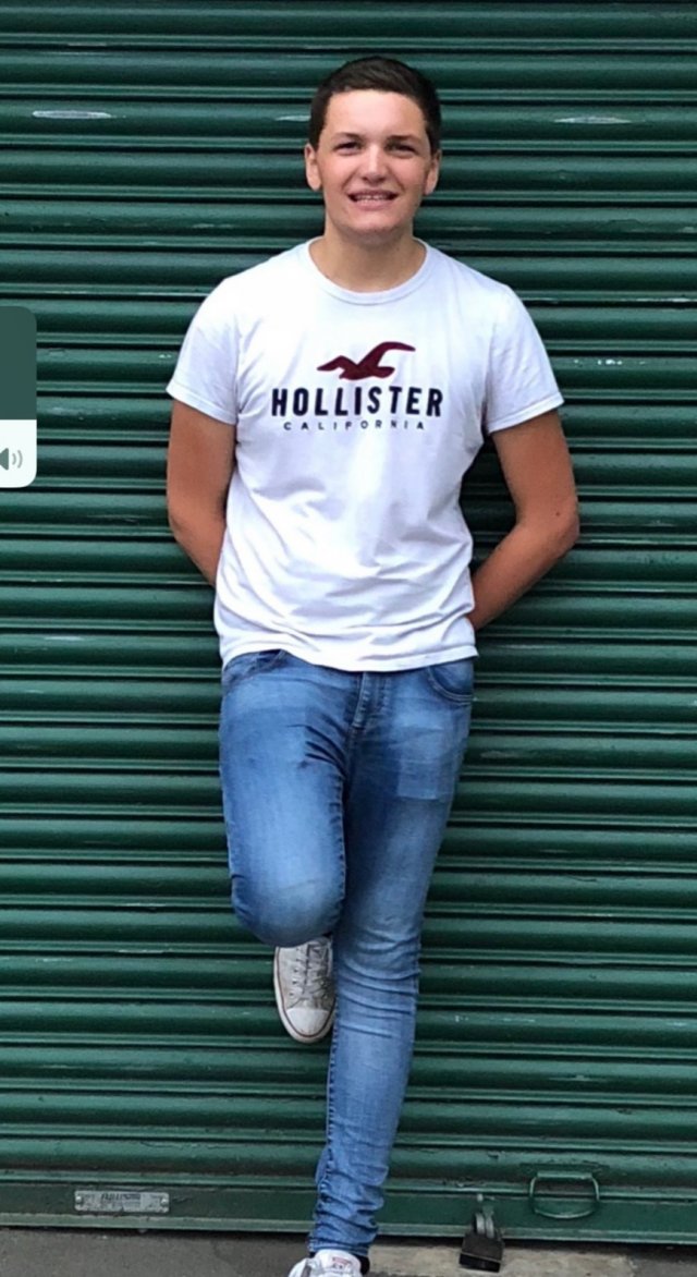 Ben, 26, Halifax - "GayFriendly"