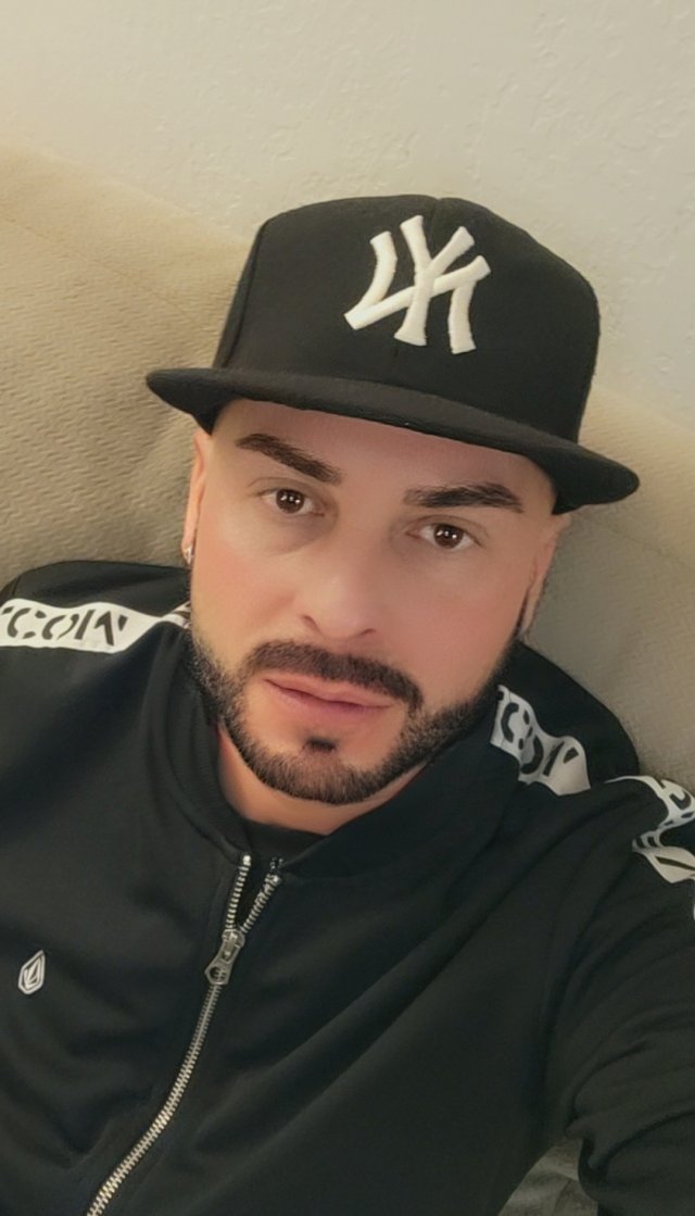 Eddy, 41, Salt Lake City - "GayFriendly"