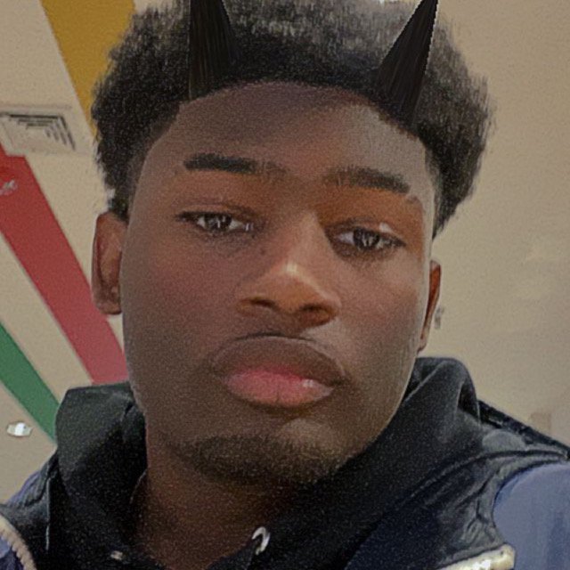 Damonya , 19, Marshall - "GayFriendly"
