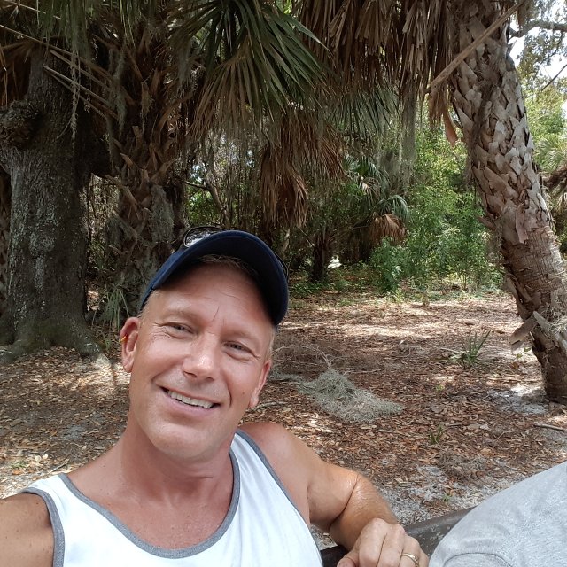 Randy, 53, Saint Petersburg - "GayFriendly"