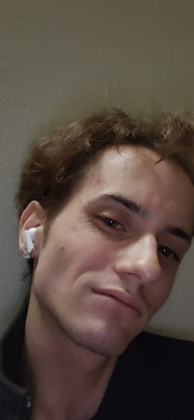 Christian, 27, Houston - "GayFriendly"