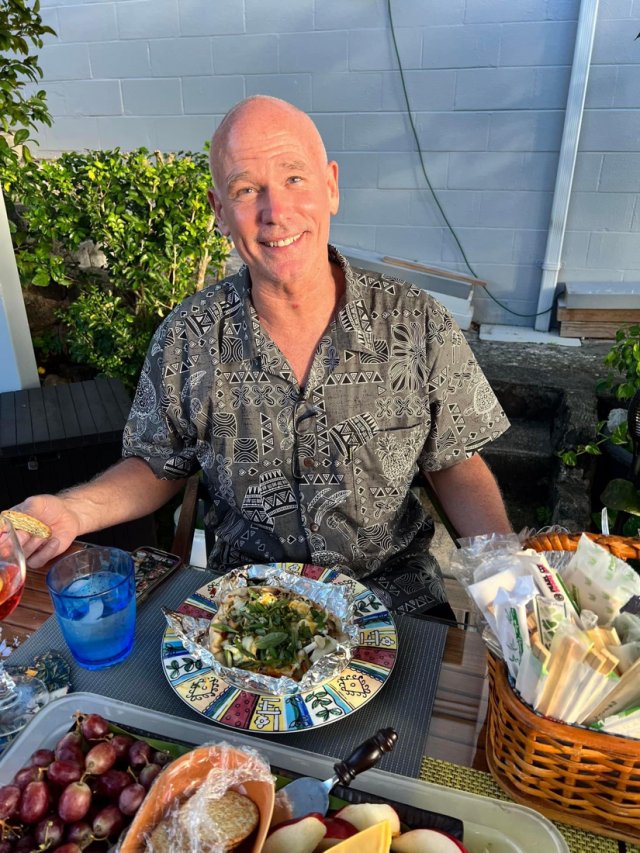 Neal, 58, Seattle - "GayFriendly"